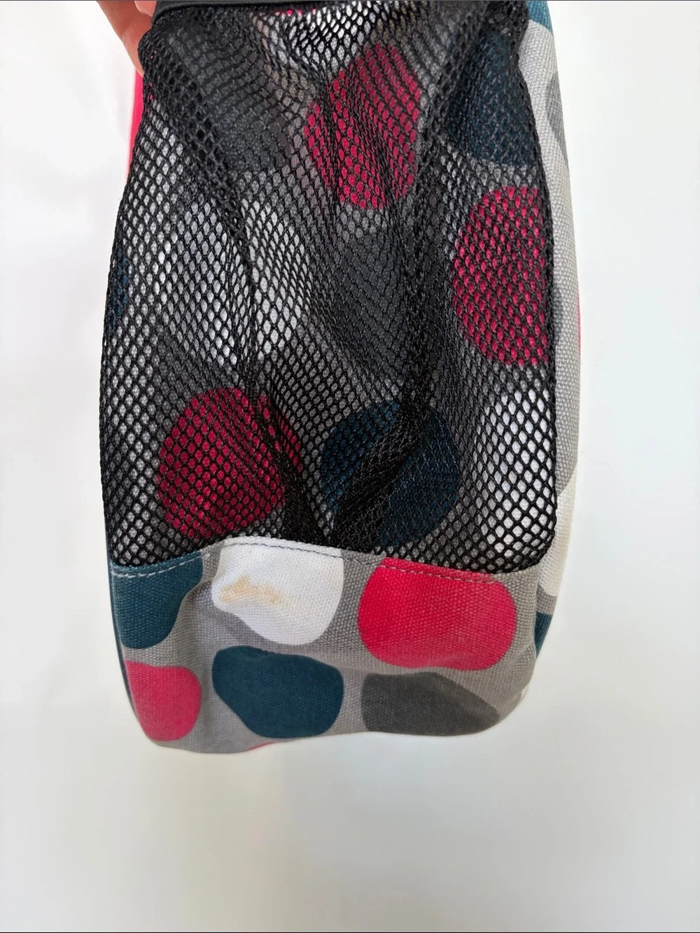 Kavu | Bags | Kavu Hot Pink Sling Pack With Polka Dot Pocket | Poshmark